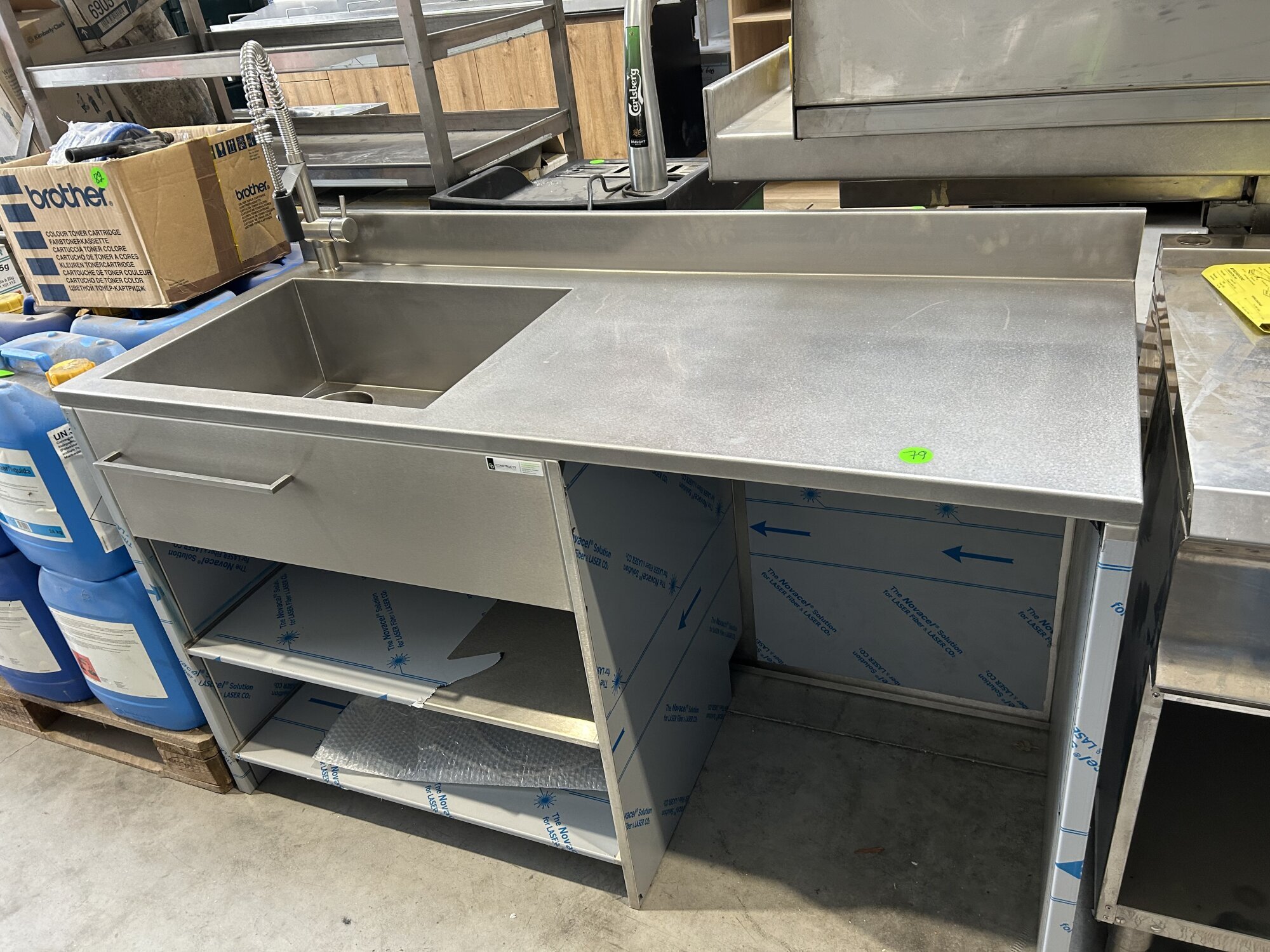 Inox maatwerk spoelbak met voorziening vaatwasser | Komerco